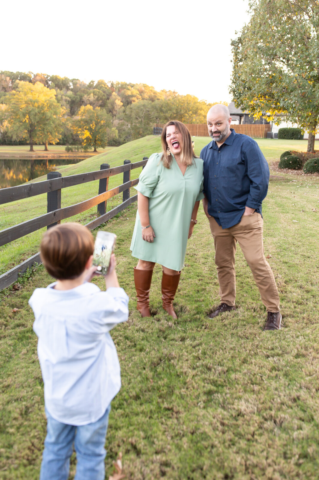 Family Photos at Chace Lake Park